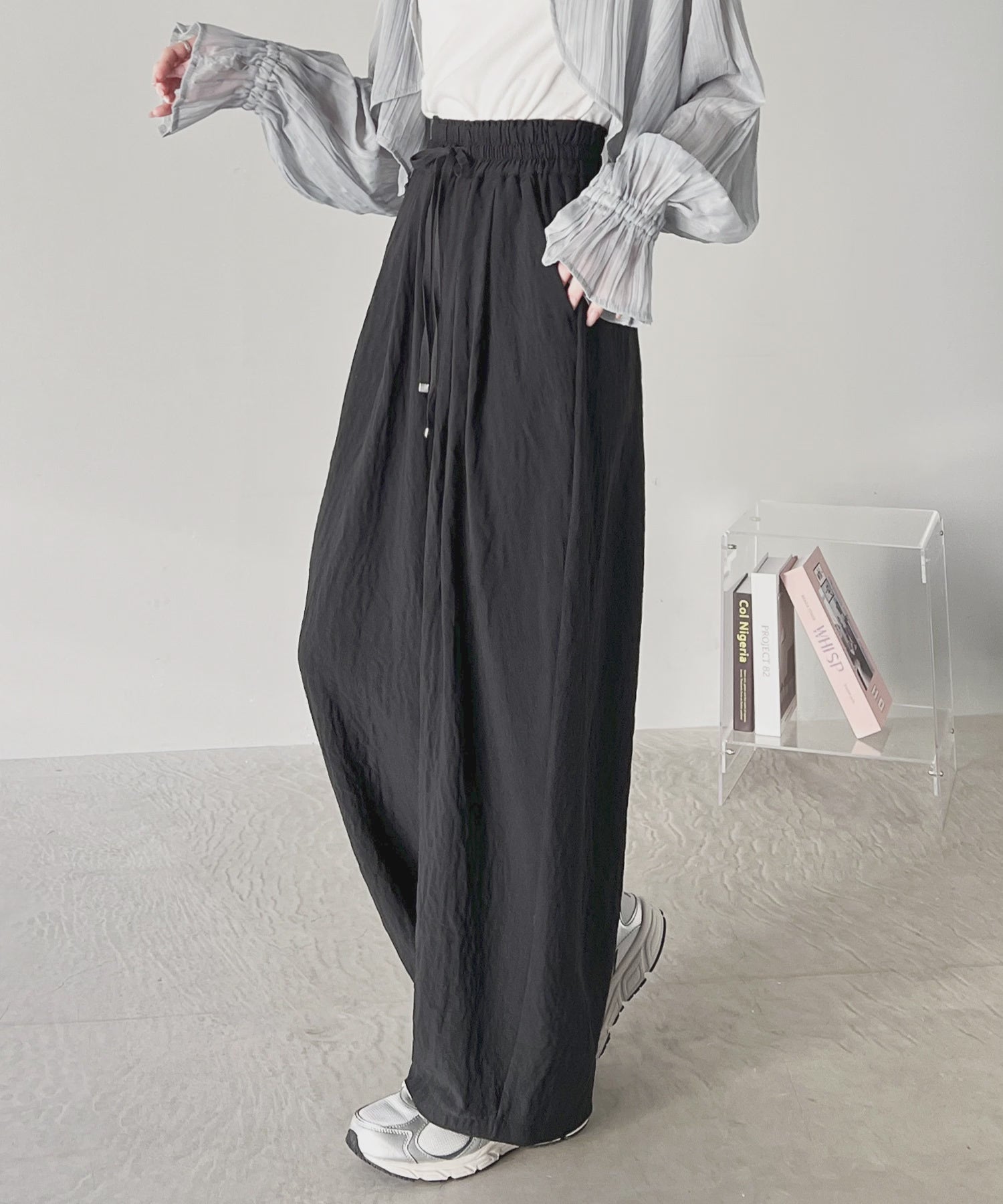 大人の上品見え。2タックワイドストレートパンツ ce0940195 – Classical Elf