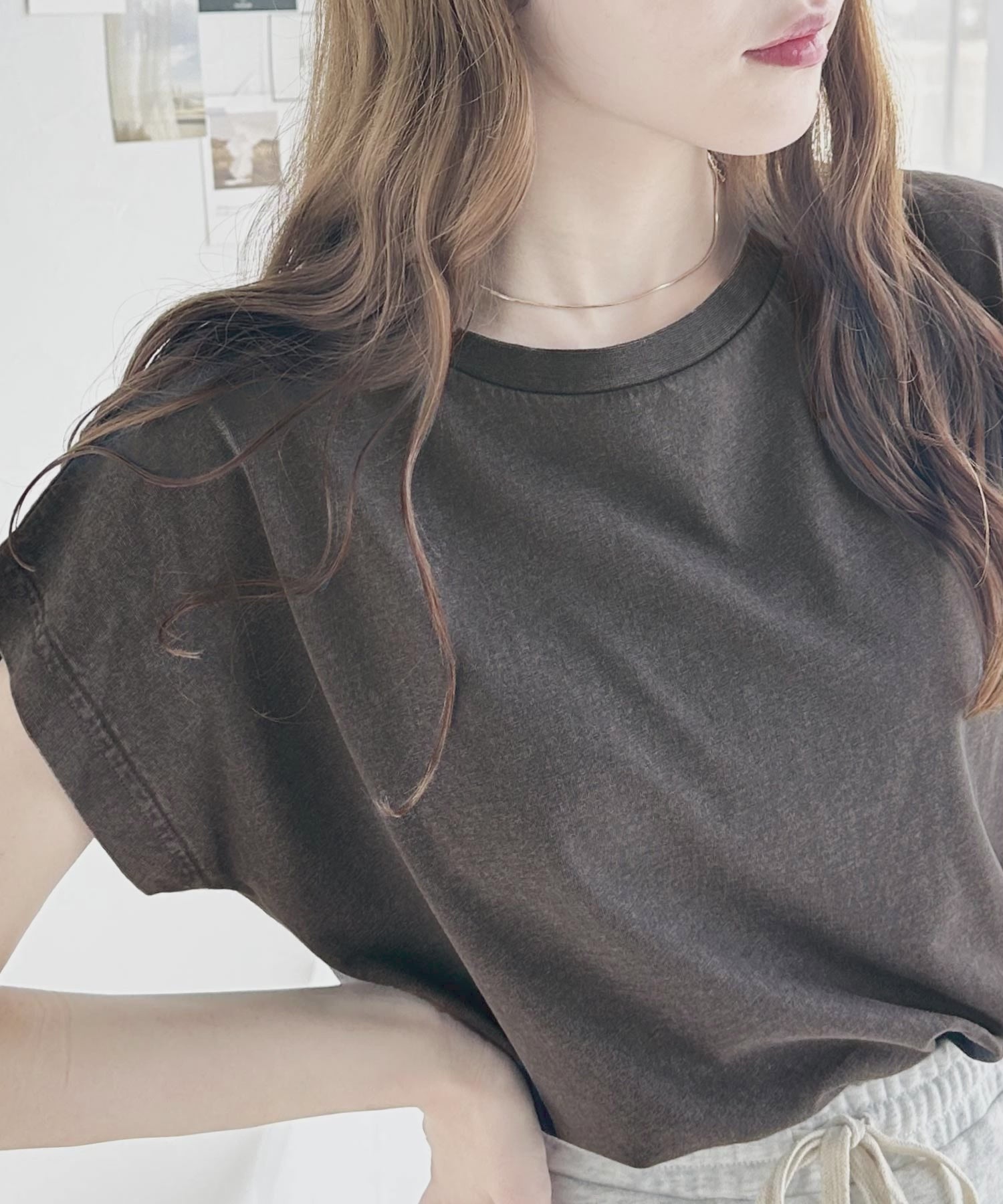 《Javaジャバコラボ》洗練された大人のこなれ感。ヴィンテージ加工綿100％フレンチスリーブTシャツ jv1260167 – Classical Elf